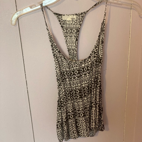Garage | Tops | Black And White Printed Tank | Poshmark